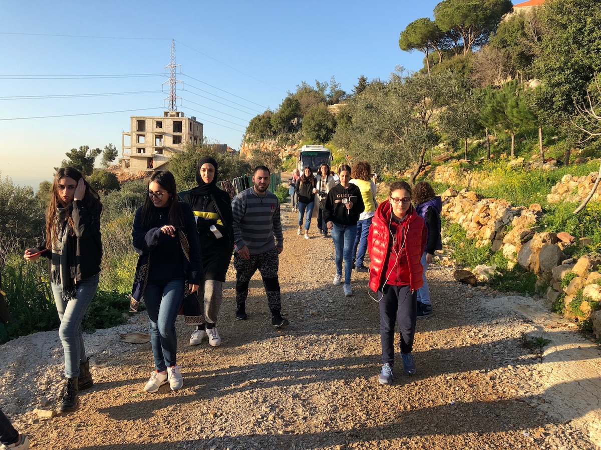 AUB students assess the Landscape of Shemlan and ecotourism trails of ...